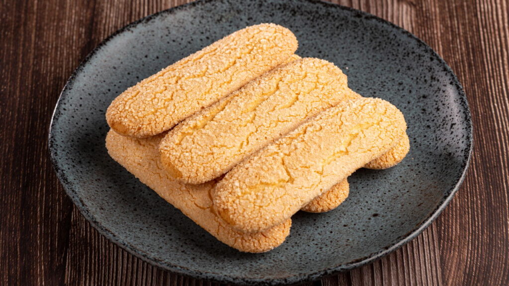 Como Fazer Um Bolo Rápido E Gostoso Em Poucos Minutos Sem Forno Uai