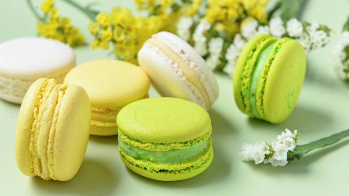 Aprenda a fazer macarons rápidos em casa sem ter medo de errar - UAI ...