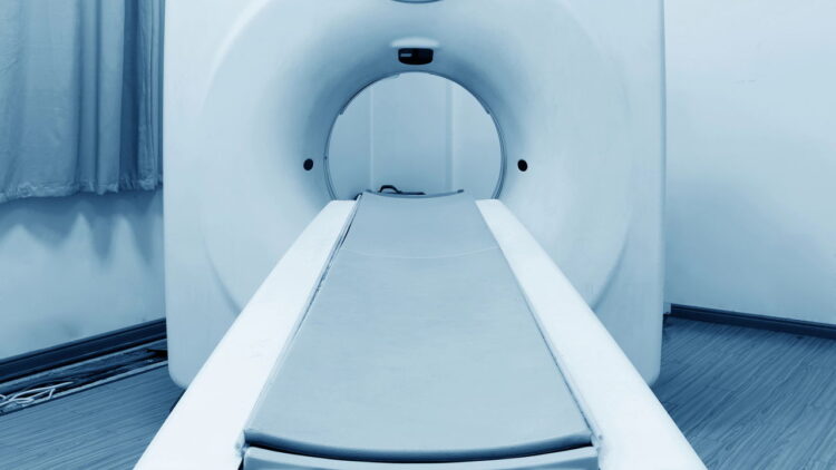 Homem morre em clínica após corrente ser puxada por ressonância - UAI ...